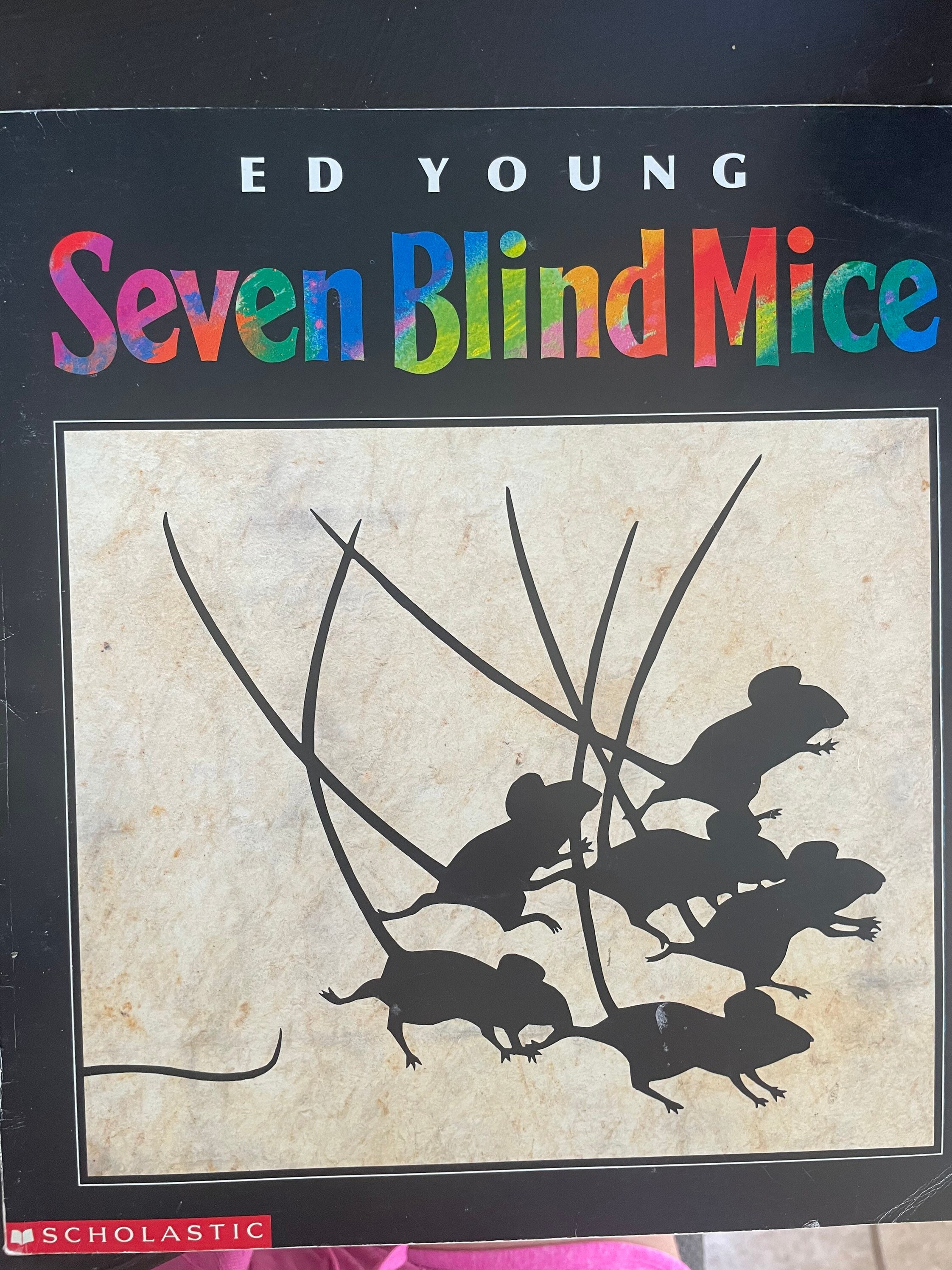 Seven Blind Mice by Ed Young Scholastic Paperback Book/ Nostalgic Gift ...