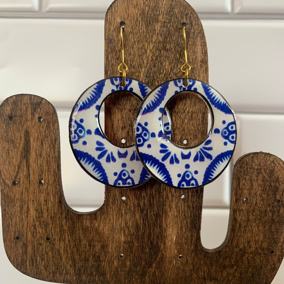 Talavera Mexican Pottery Inspired Shrink Plastic Circle Dangle Earrings ...