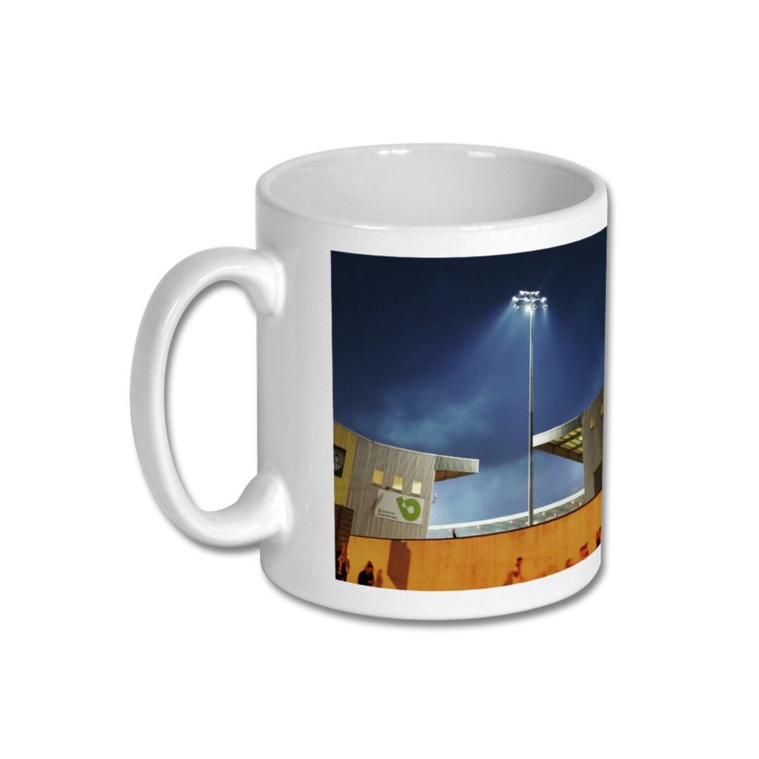 Notts County Meadow Lane Football Gift Mug - A Night Under the Lights ...