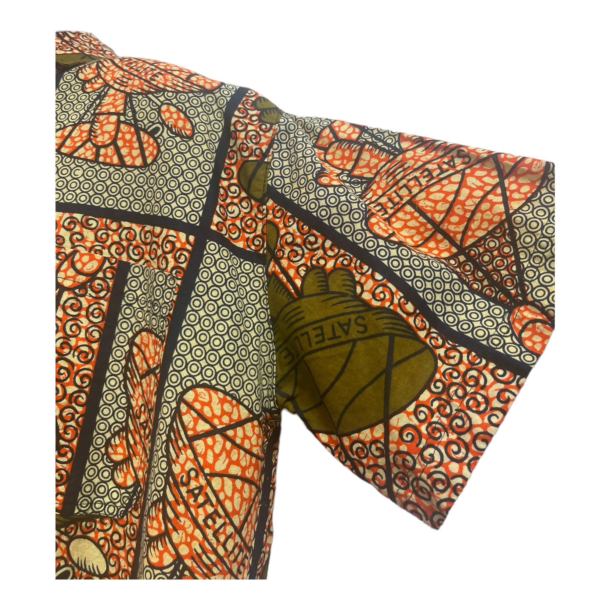 1970s 80s Novelty Print Satellite Print Men's Shirt - Etsy