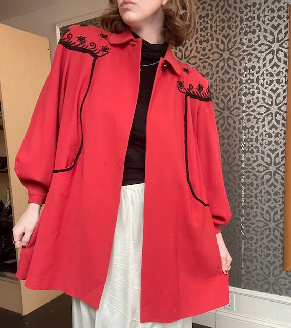 Vintage 1940s Red with Black Embroidery Lightweight W… - Gem