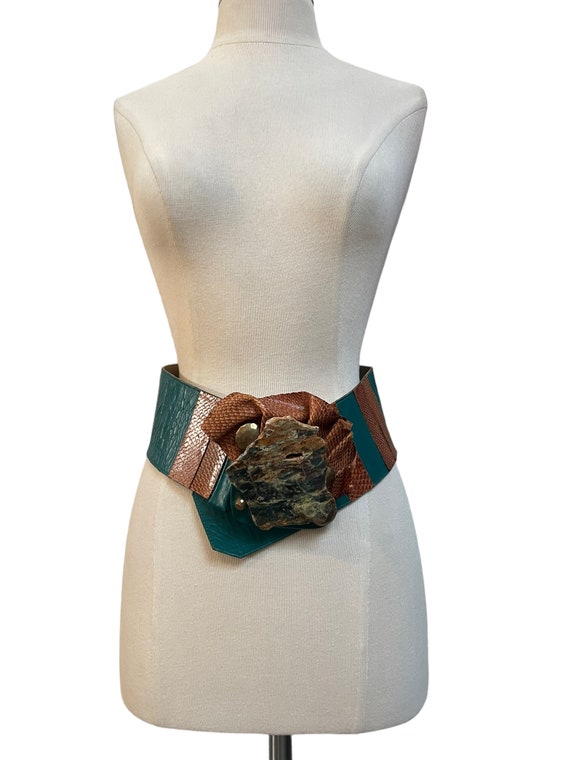1980s RARE Blue Stone and Brass Leather Statement Belt - Gem