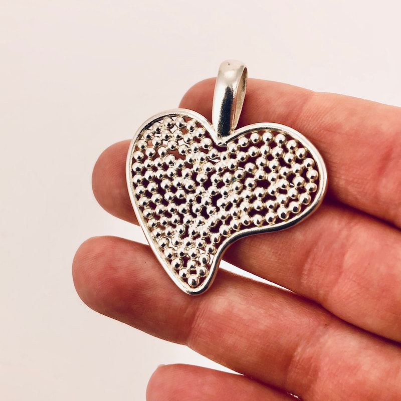 Heart Pendant - Etsy