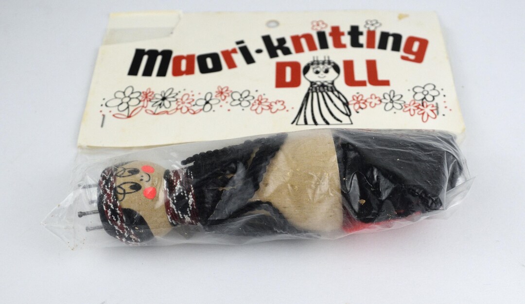 Vintage Maori Knitting Doll - New Zealand Crafts Hand Painted - Tawa ...
