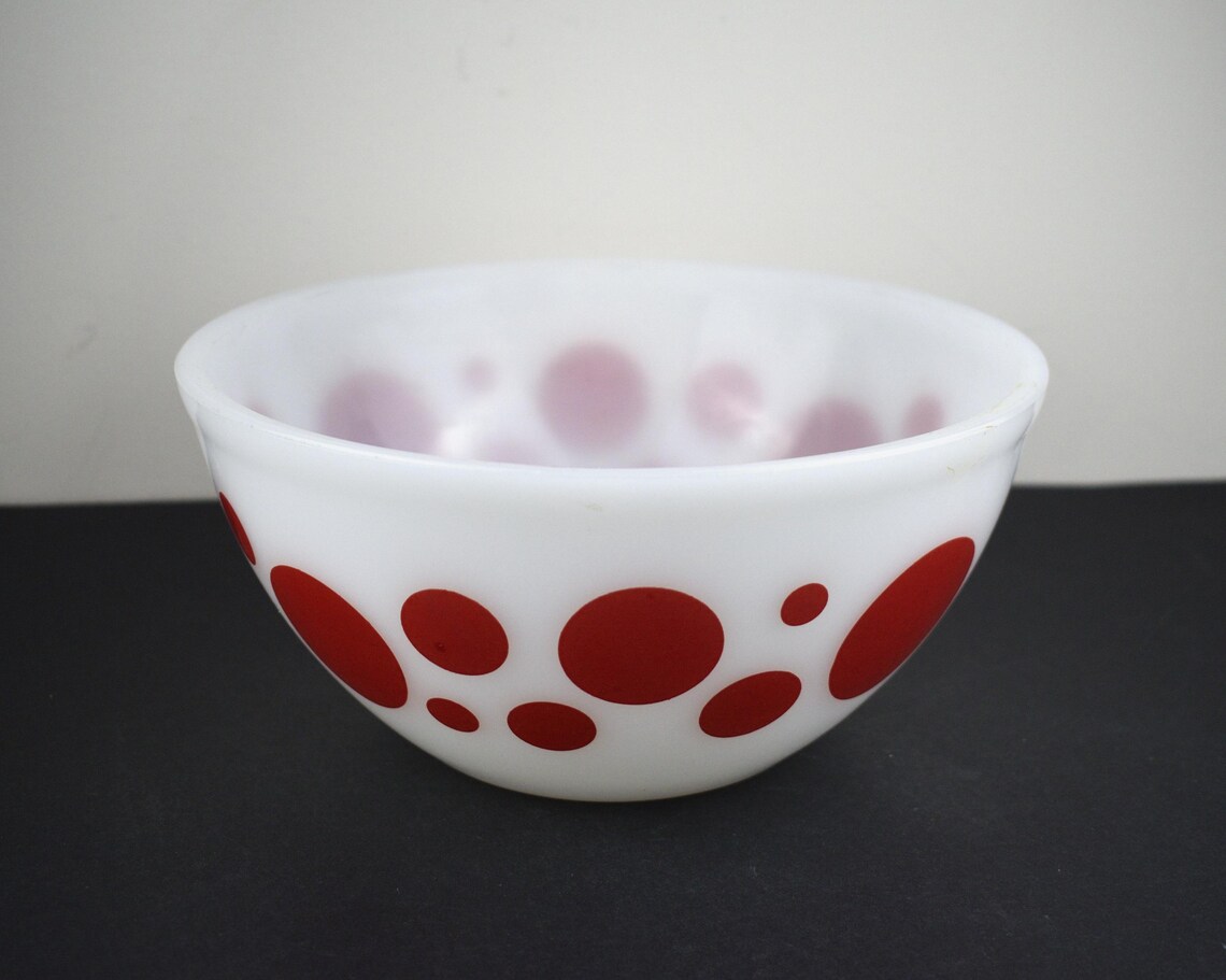 Agee Crown Pyrex Red Polka Dot 8" Mixing Bowl - Mid Century Large ...