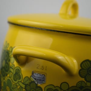 Vintage Arabia Finel Kalas Primavera Enamel Casserole Pot With Lid ...