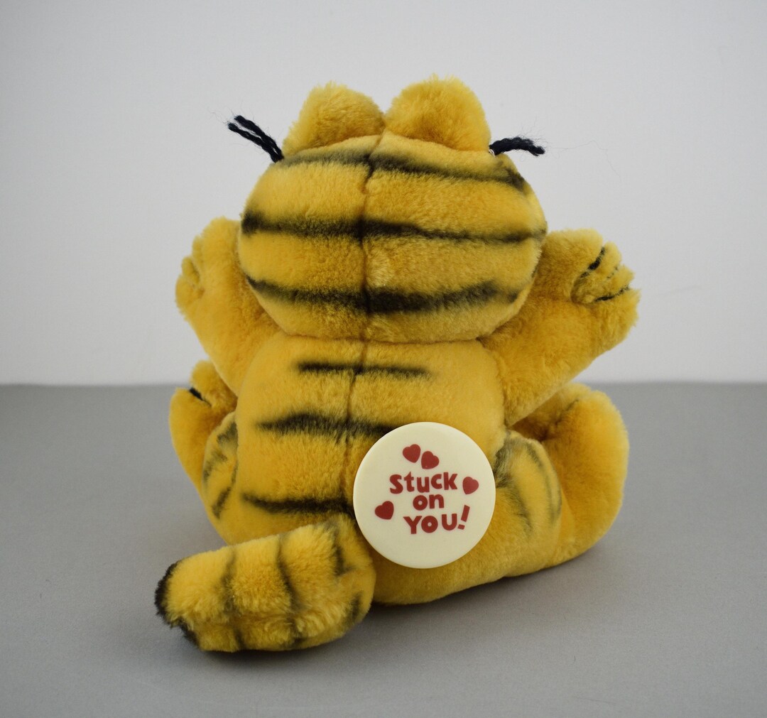 Vintage Garfield Stuck on You! Plush Toy - Orange Cat Car Room Window ...