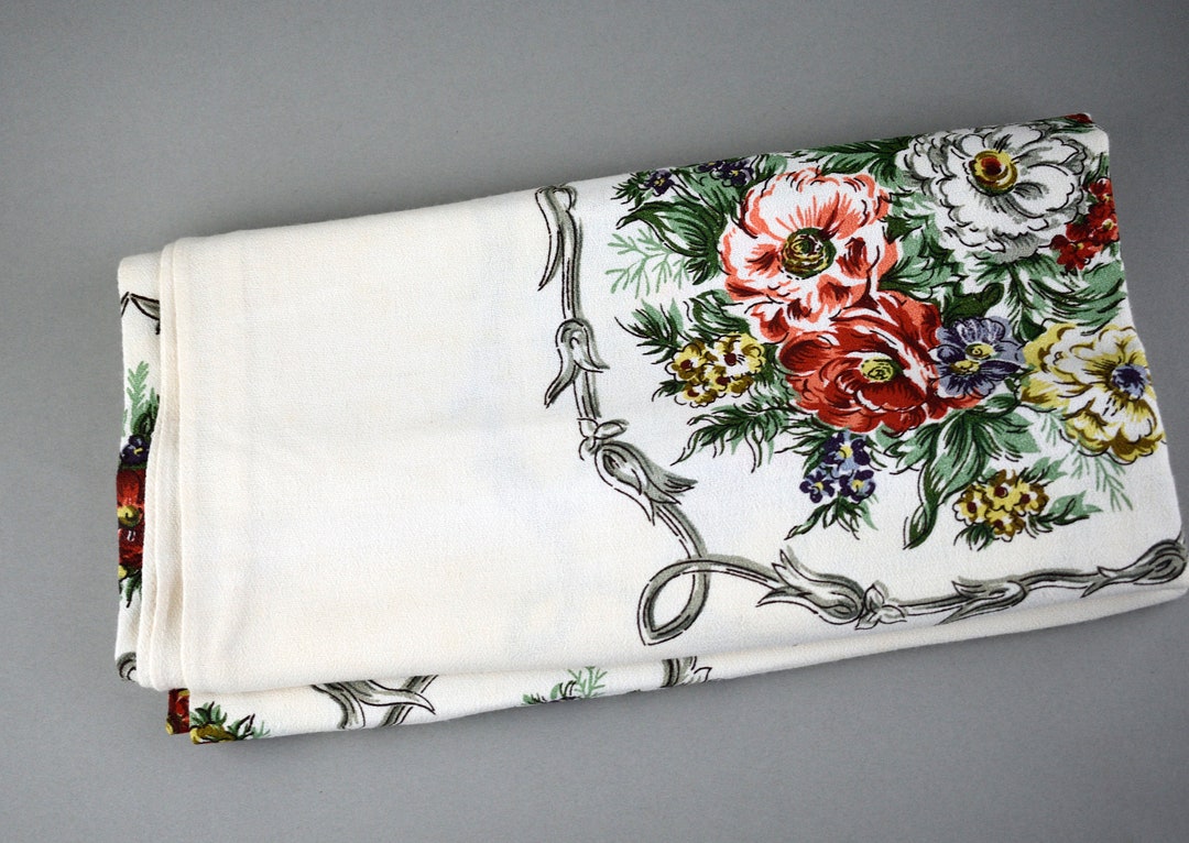 Vintage Roses or Poppies Tablecloth Rayon Floral Flower Table Cloth ...