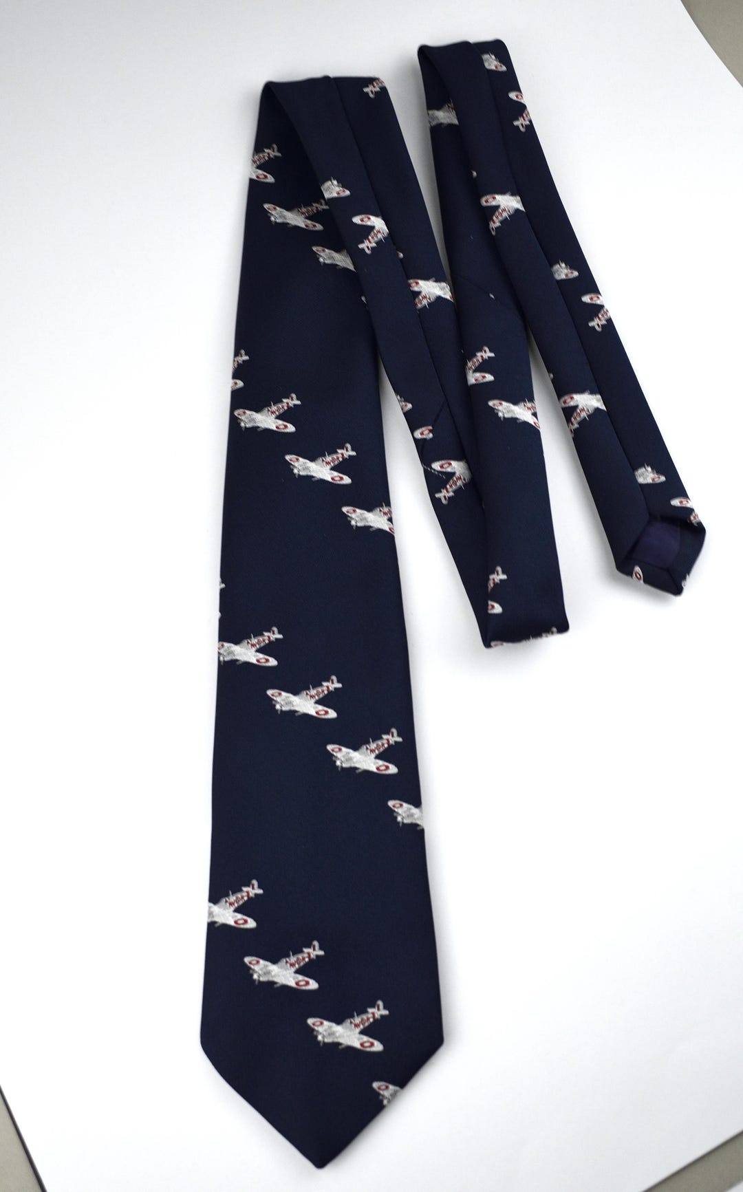 Vintage PL Sells London Spitfire Planes Men's Tie - Aviation RAF Navy ...