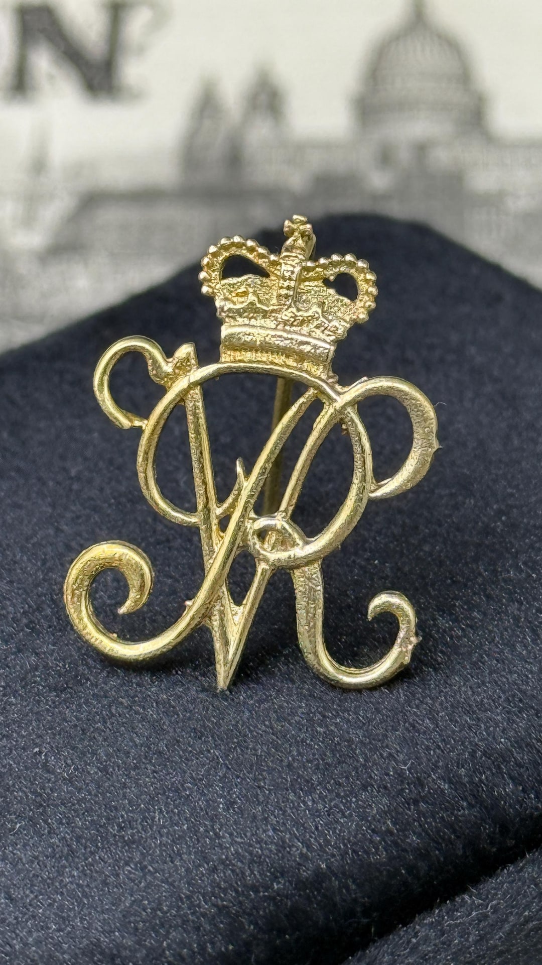 Queen Victoria Royal Cypher Brass Pin VR - Badge - Victorian Funeral ...