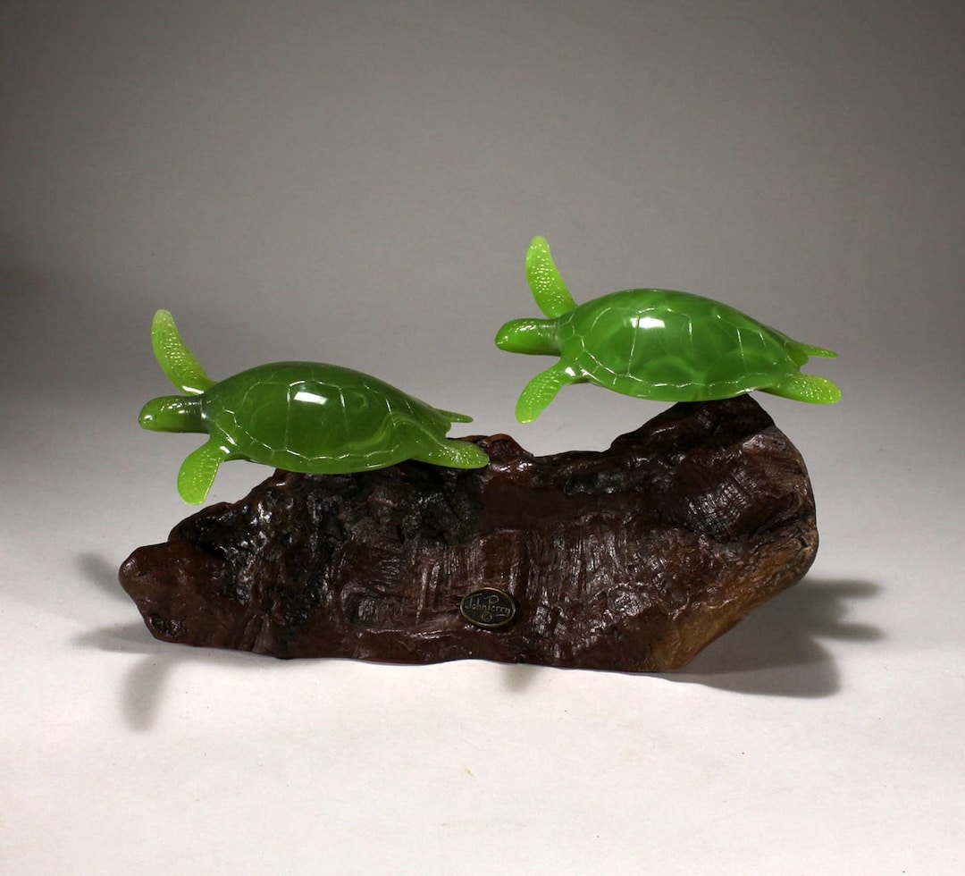 Sea Turtle Sculpture by John Perry Duo Jade on Burlwood Statue Decor - Etsy
