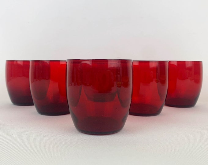 Set of 6 Small Red Cocktail and Aperitif Glass | 1960's Red Glassware ...