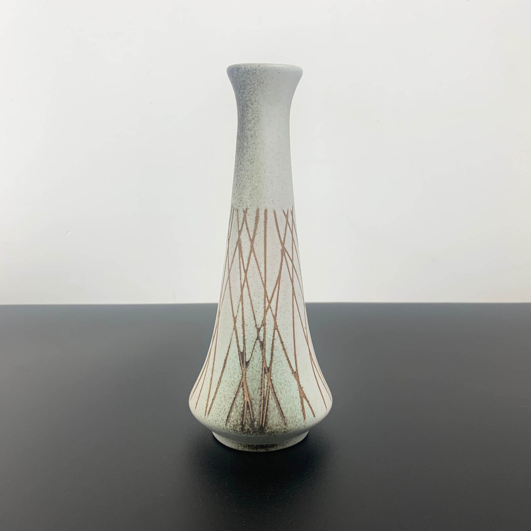 Ellis Ceramics Small Bottle Style Vase | Ellis Pottery Australia ...