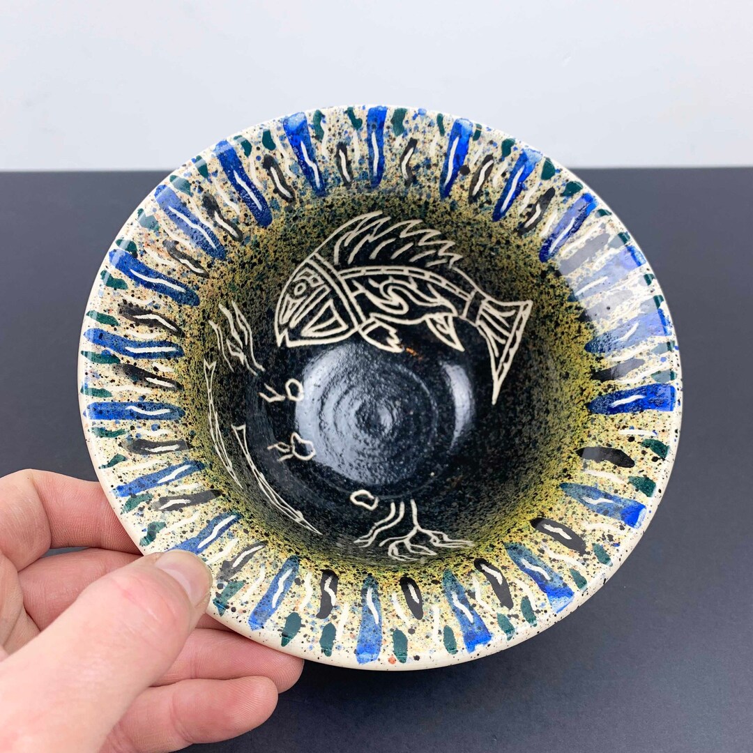 Vintage Australian Pottery Bowl: Hand-carved Fish Design - Etsy