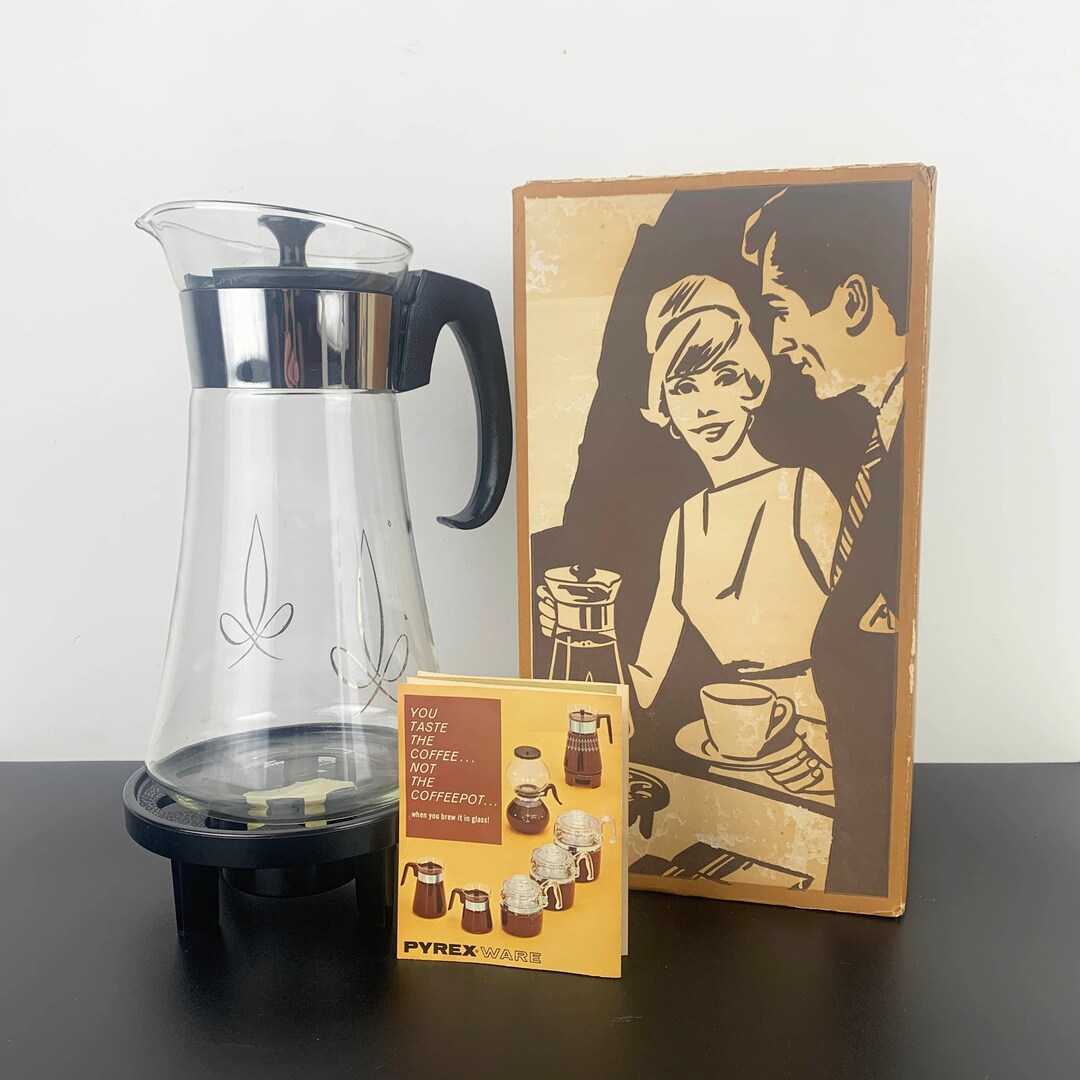 Pyrex Corning 8 Cup Coffee and Beverage Carafe With Candle Warmer Stand ...