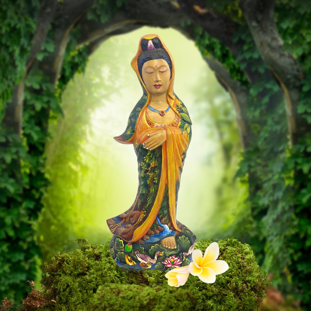 Guanyin Kwan Yin Bodhisattva Buddhist Goddess Compassion Sculpture Hand ...