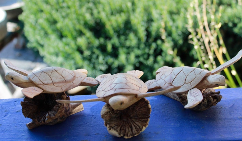 Sea Turtle Statue Terrapin Parasite Wood Carving Mushroom Hand Carved ...