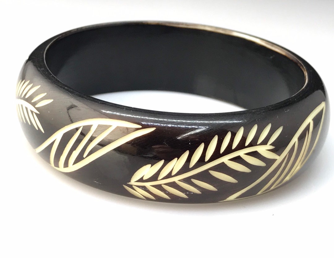 Brown Carved Vintage Bangle - Etsy