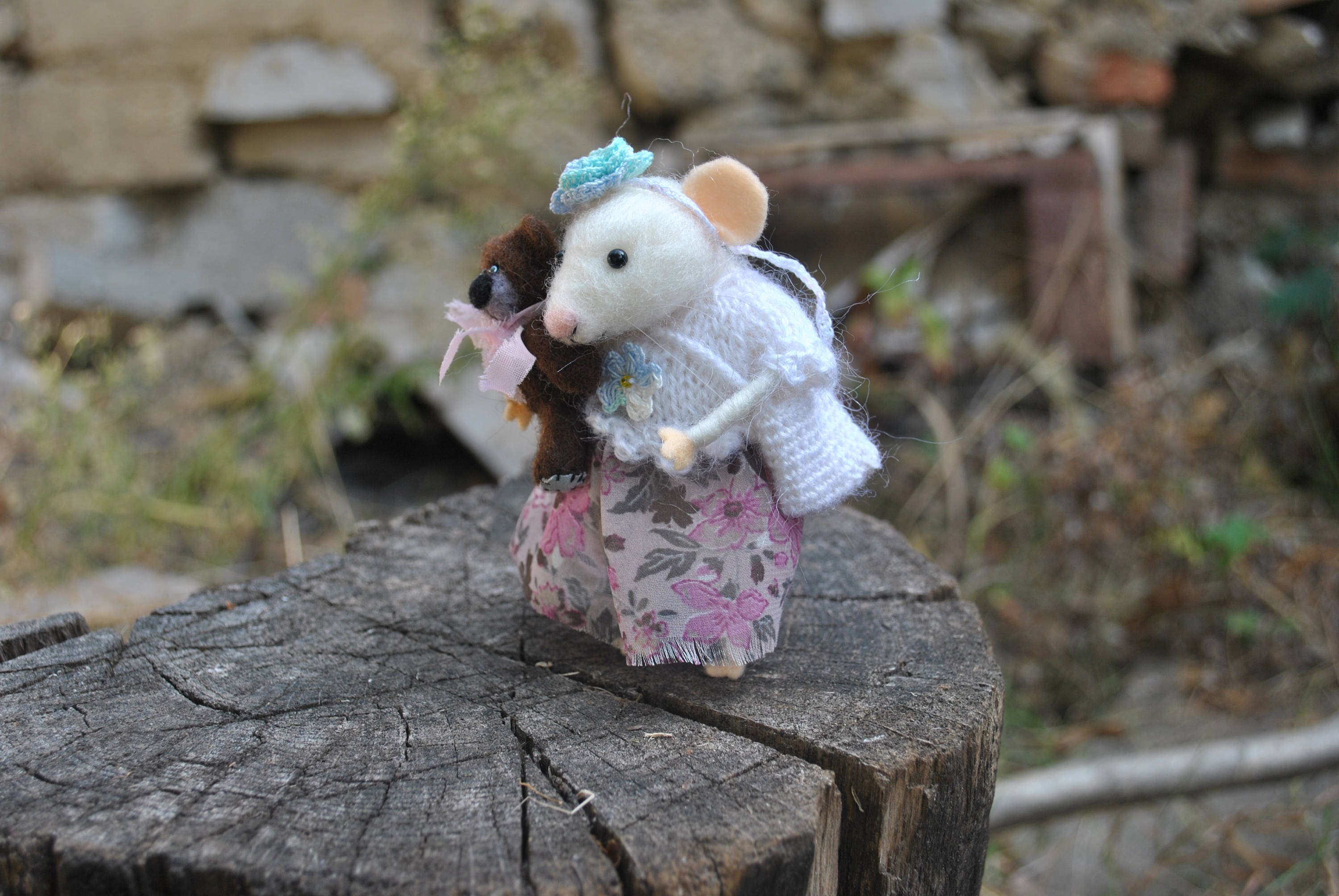 Little mouse needle felted mouse Needle felt mouse Felted | Etsy