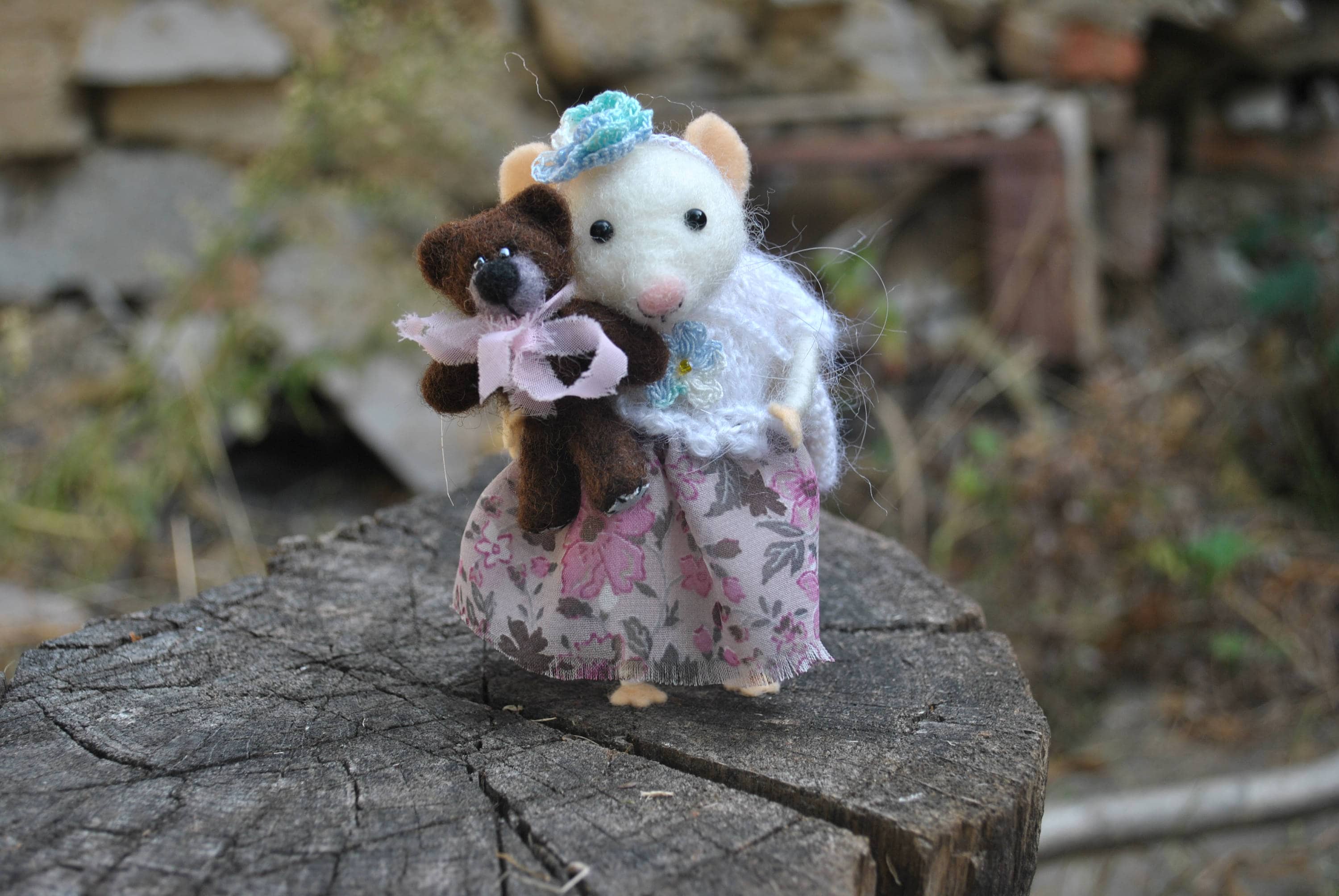 Little mouse needle felted mouse Needle felt mouse Felted | Etsy