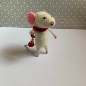 White Mouse Cute Felt Mouse Needle Felt Animal Needle Felt Mouse Wool ...