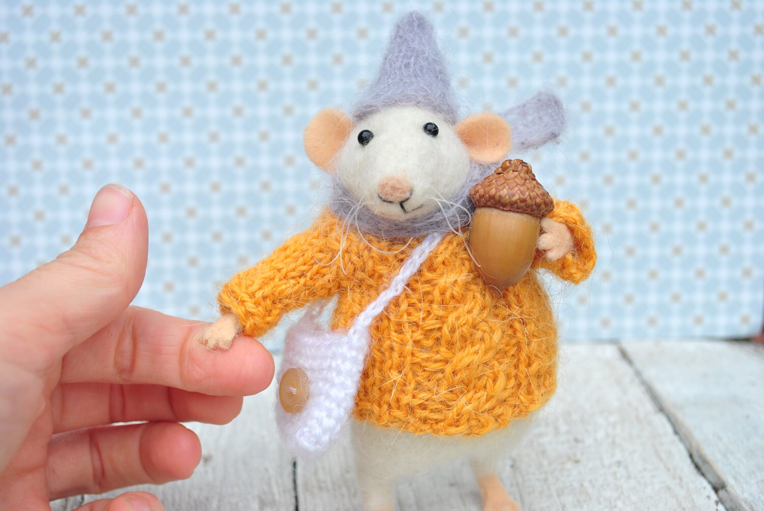 Mouse With Acorn Felted Wool Mouse Stuffed Animal Miniature - Etsy