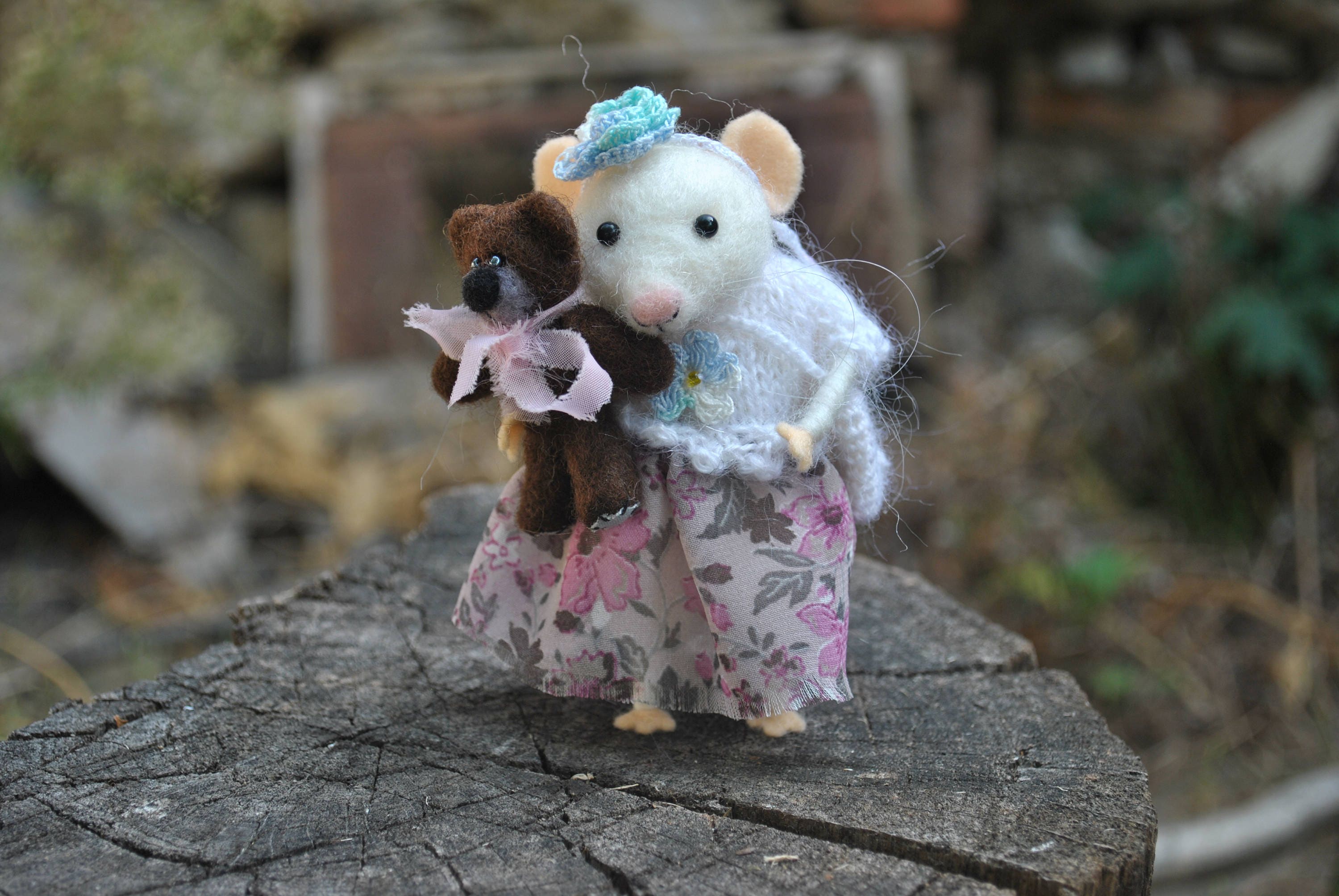 Little mouse needle felted mouse Needle felt mouse Felted | Etsy