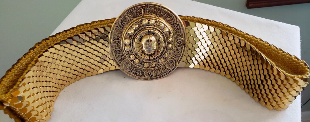 Egyptian Beetle Scarab Belt Vintage Gold Mesh 80s Medallion Buckle One ...