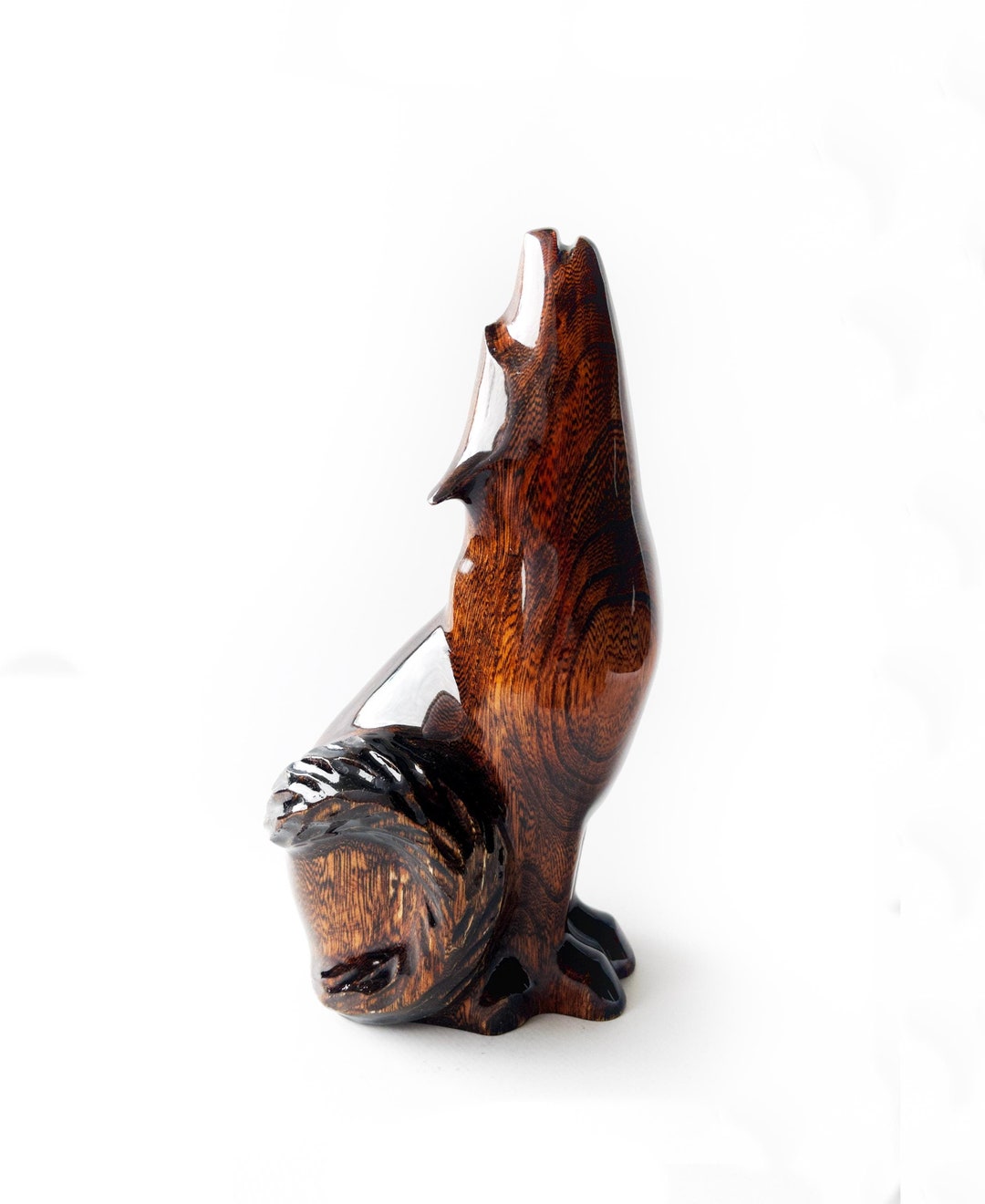 Wood Carving Howling Wolf Statue, Hand Carved Wolf Figurine ...