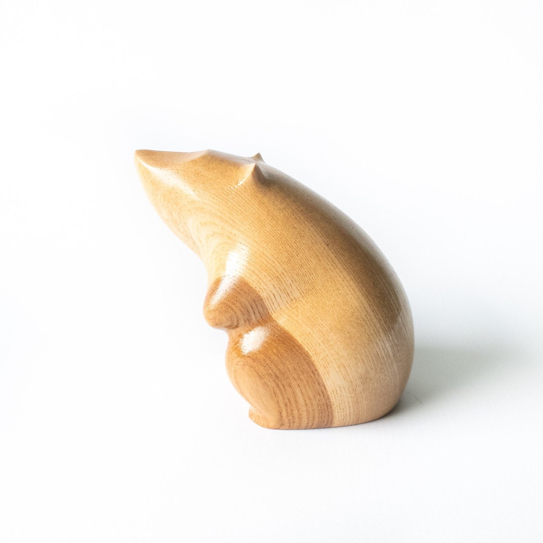 Wood Carving Rat Statue, Hand Carved Rat Figurine, Minimalistic Rat ...