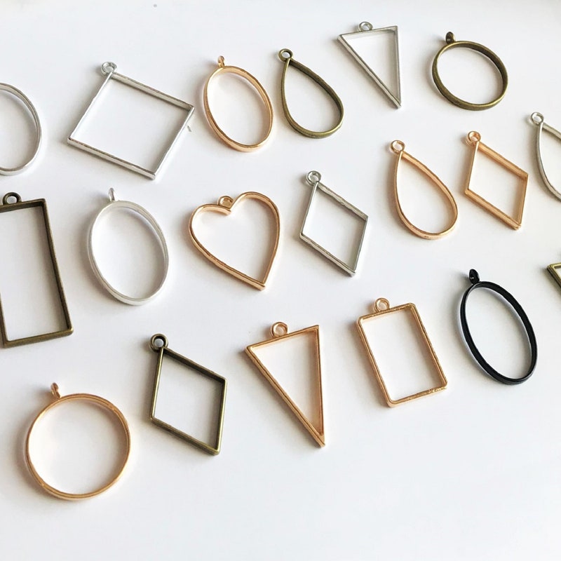 Pendant Frame - Etsy