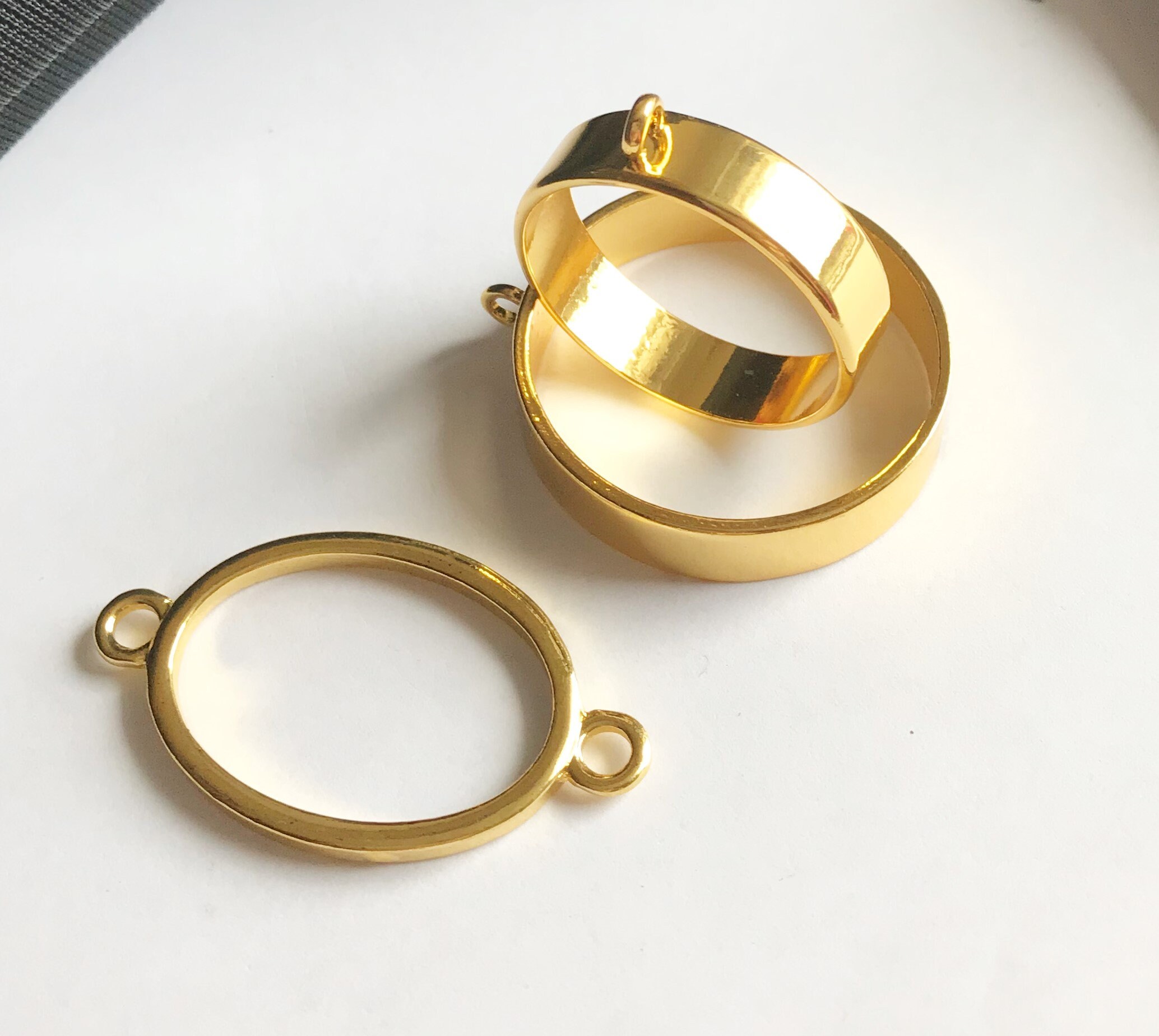 High Quality Round Gold Tone Framework Open Back Bezels Pendant Blanks ...