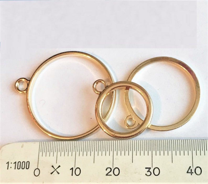 Kc Gold Hollow Round Circle Charms Bezel Metal Frame Charm - Etsy UK