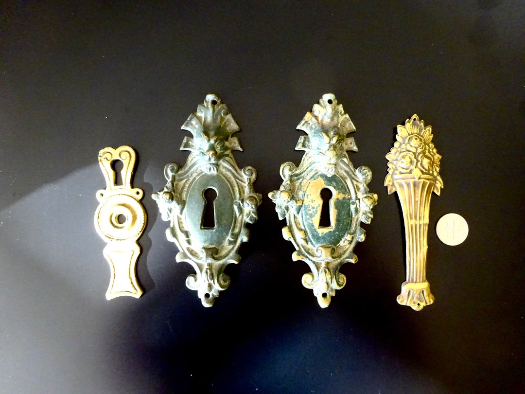 4 Vintage Key Plates French Decor Bronze Jewelry Parts Art Nouveau Lock ...