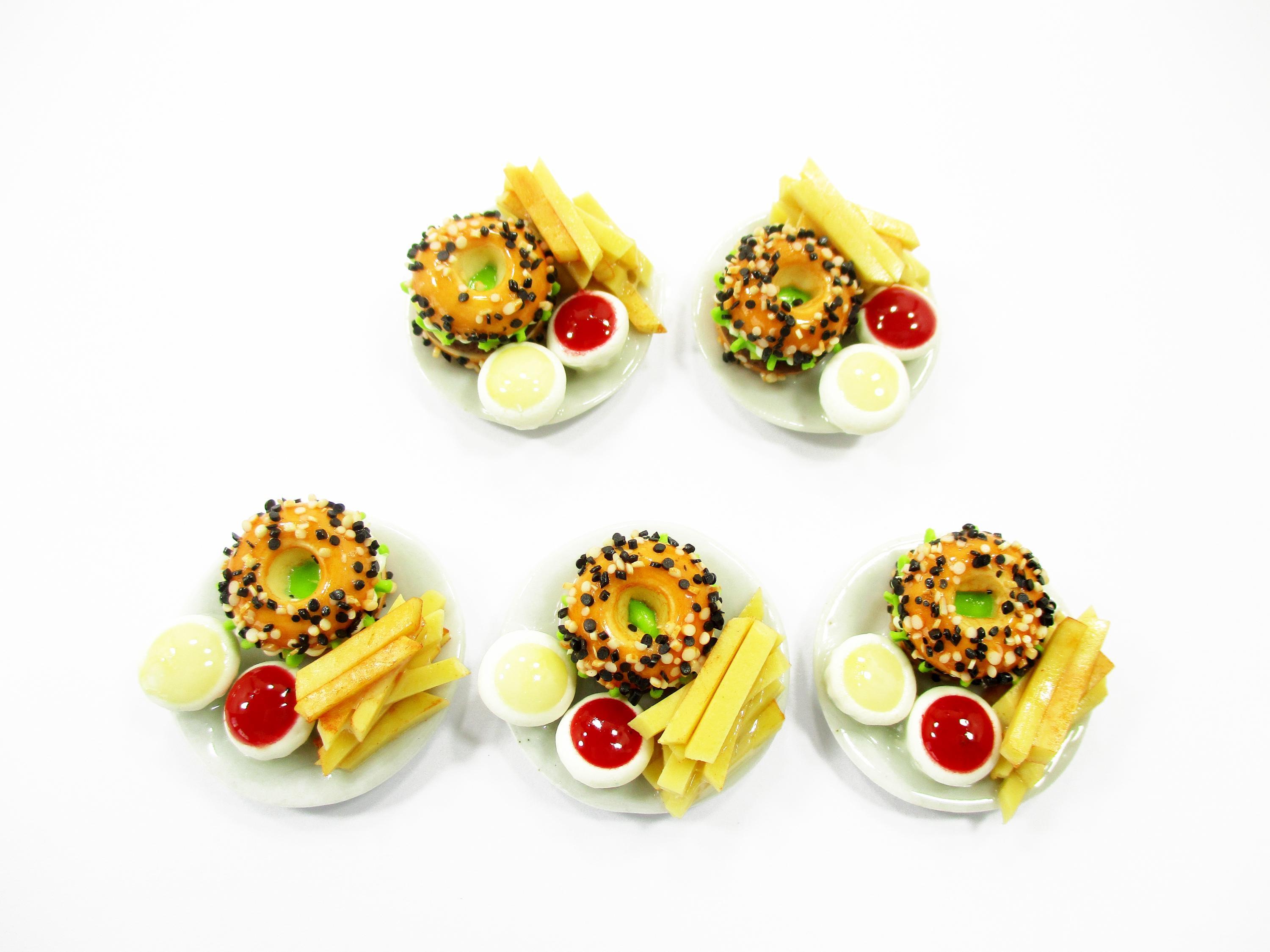 Dollhouse Miniatures Fast Food 5 Cheese Bagels French Fries 2.5cm ...