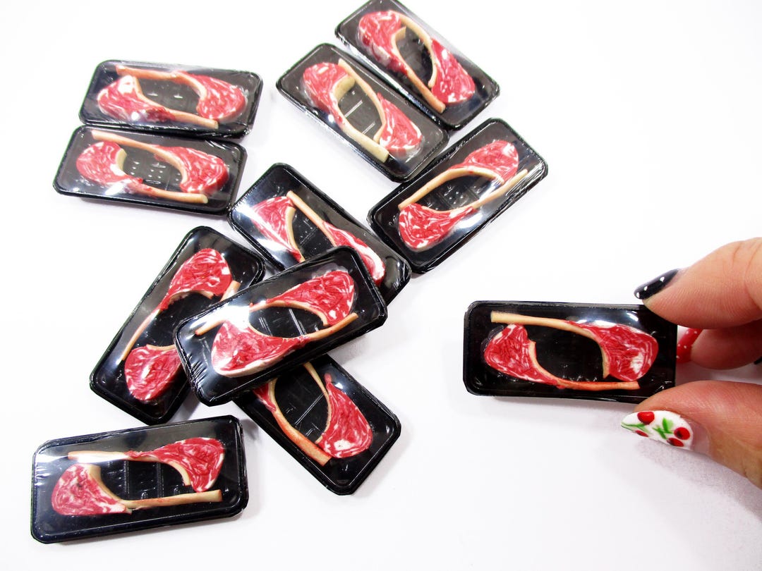Dollhouse 1/12 Miniature Clay Tomahawk Meat Tray: Supermarket Beef Food ...