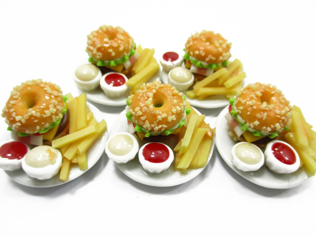 Dollhouse Miniatures Fast Food 5 Cheese Bagels French Fries 2.5cm ...