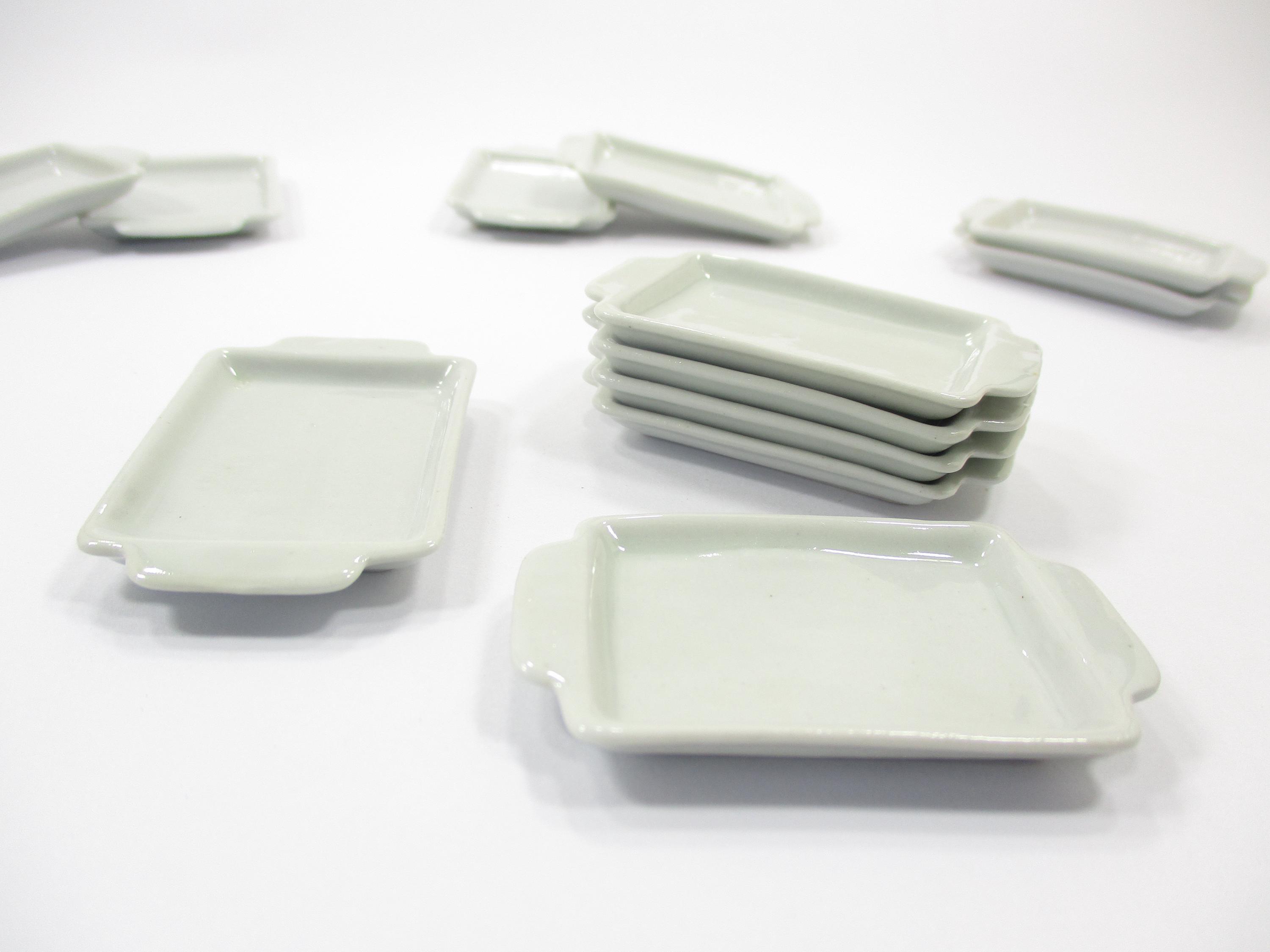 30x40 Mm Set of 6 White Baking Pan Ceramic Tray Dollhouse Miniatures ...