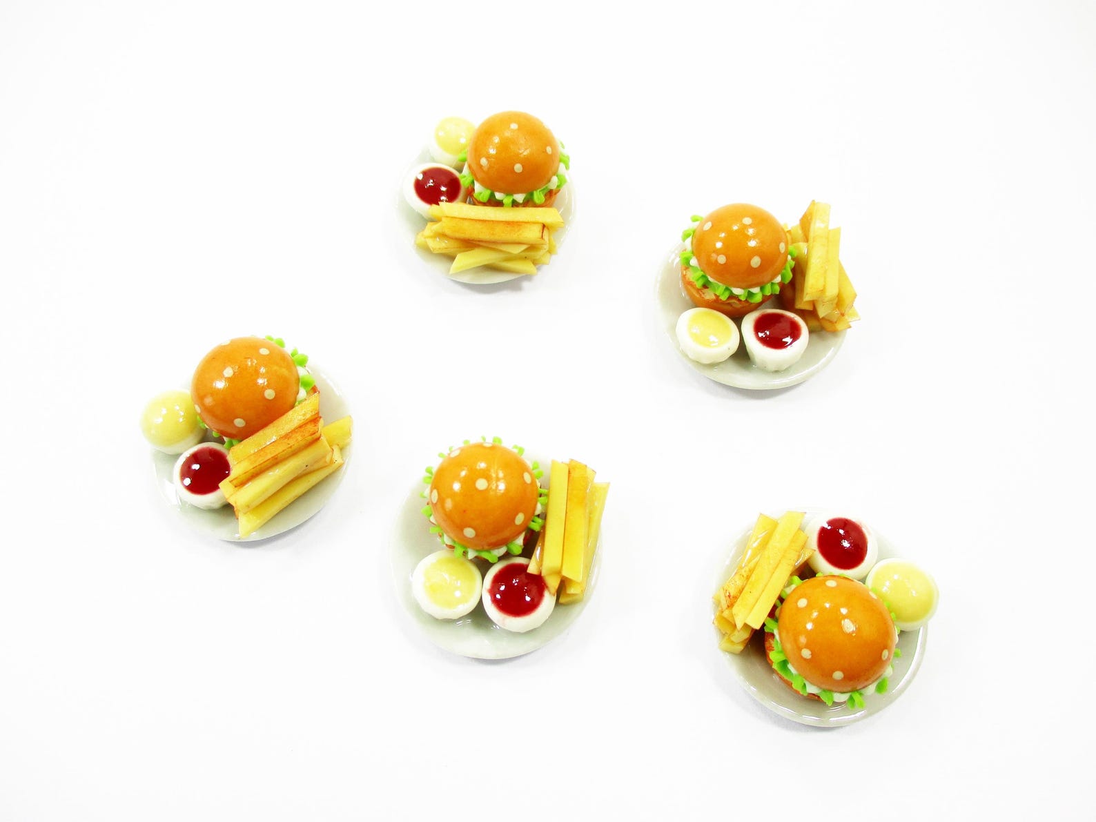 Dollhouse Miniatures Fast Food 5 Chicken Burgers French Fries 2.5cm ...