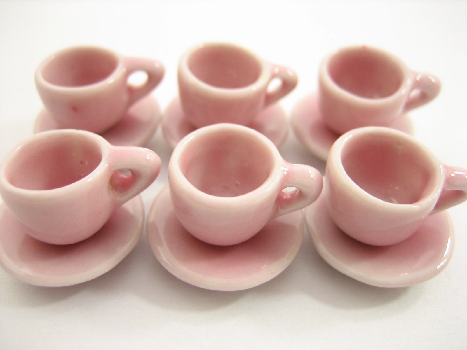 Dollhouse Miniatures Ceramic 6/12 Coffee Cup Pink Round Plate | Etsy