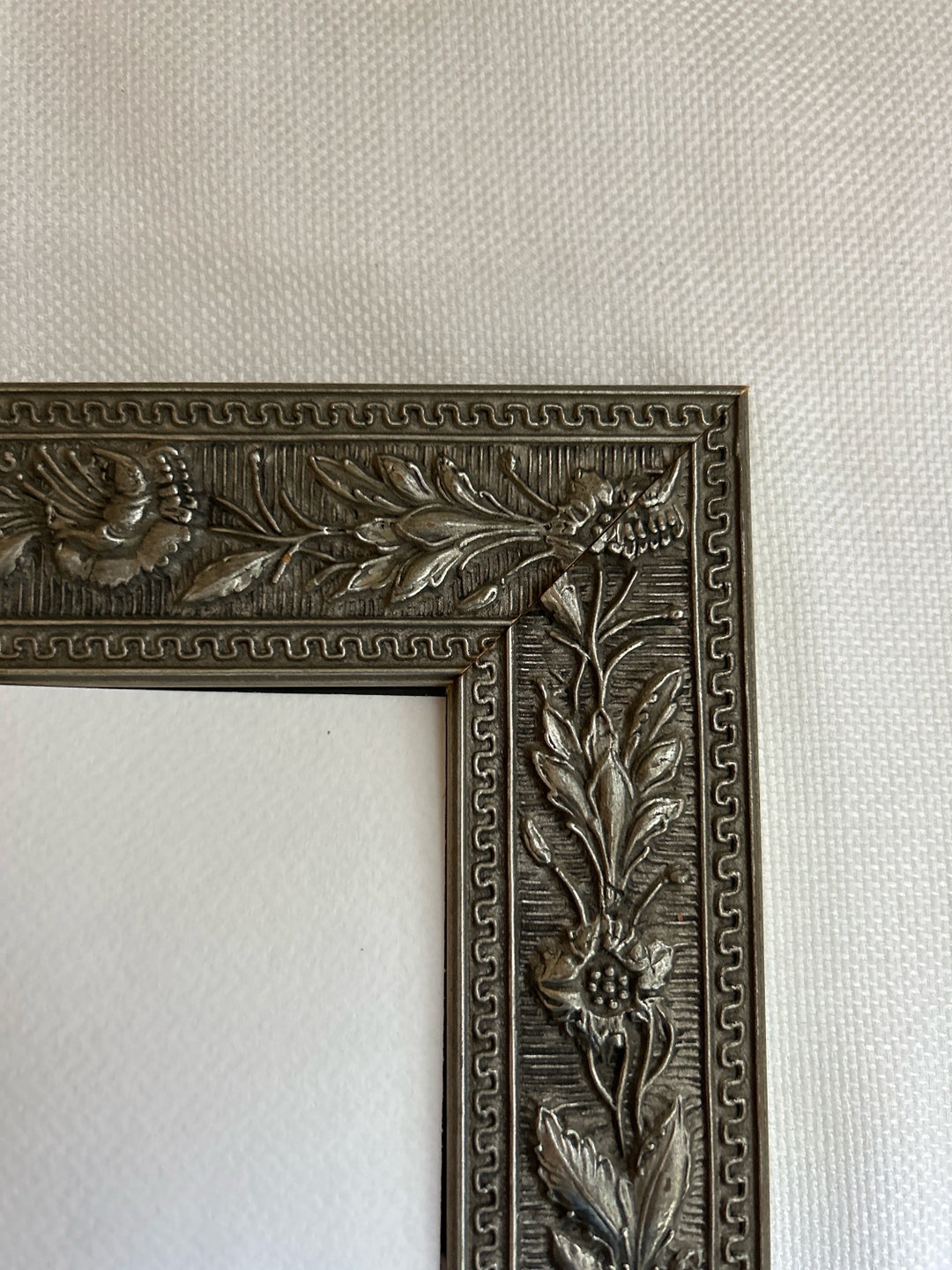 Silver Flower Sculpted Picture Frame Vintage Sculpted Table - Etsy