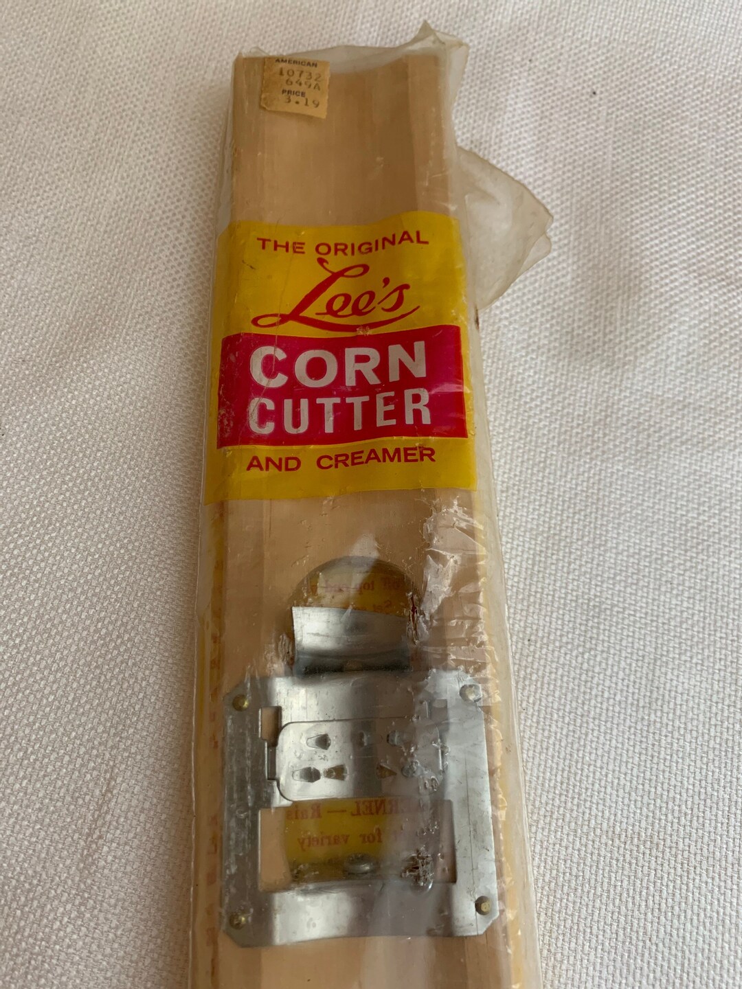 Vintage Corn Cutter Tool, Lees Food Preparation Helper, Cut Corn off ...
