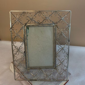 Silver Wire Frame,vintage Picture Frame W Flowers Made From Wire,flower ...