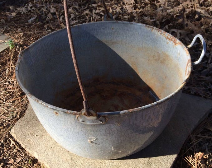 Large Rusty Bucket Enamel Milking Bucket Rustic Bucket - Etsy