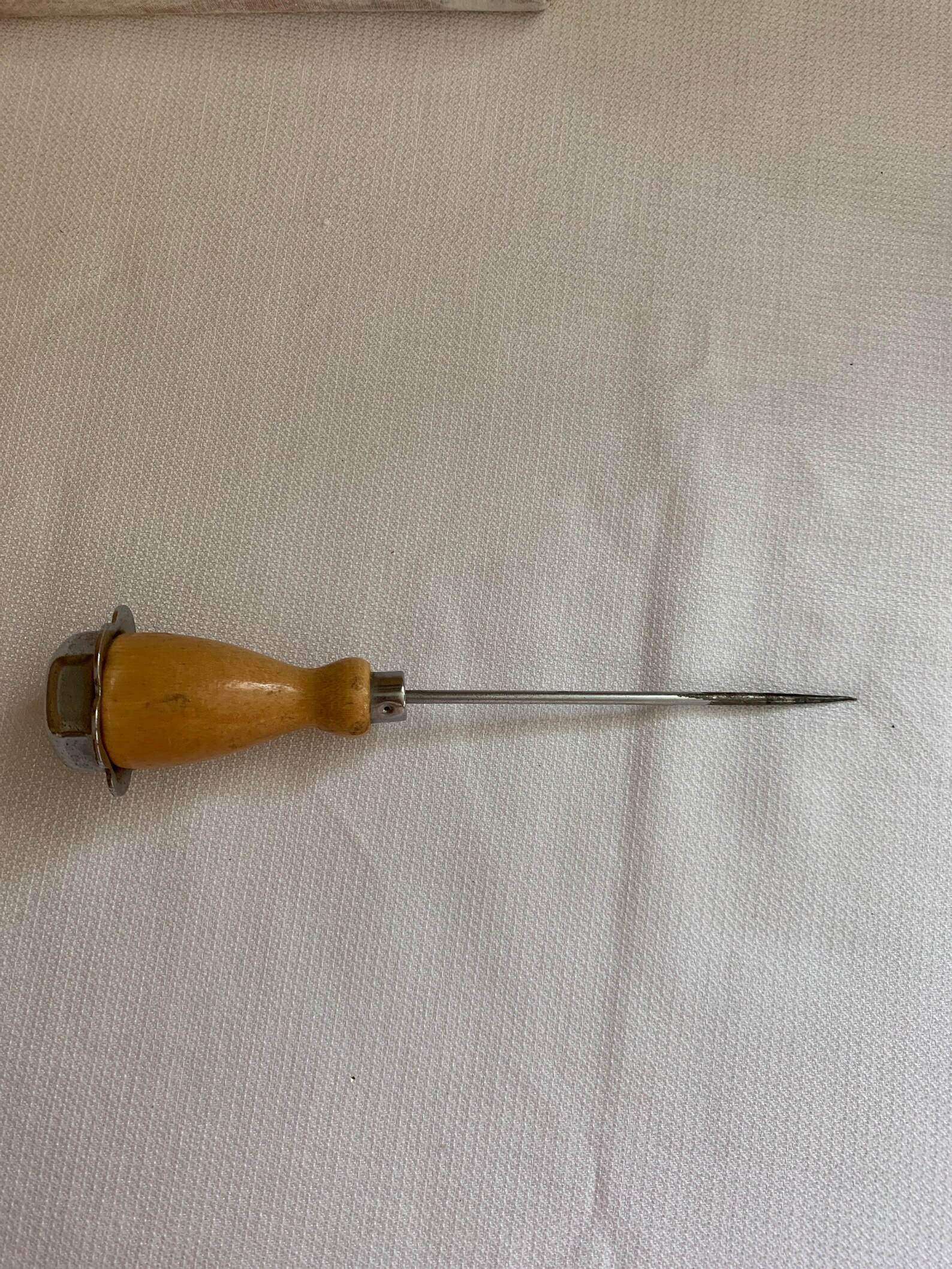 Vintage Ice Pick Bundle, Wooden Handle Bar Tools, Rustic Kitchen Decor ...