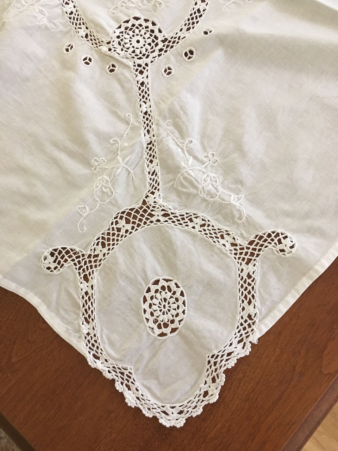 Linen Cutwork Tablecloth Vintage Crochet Square Linen - Etsy