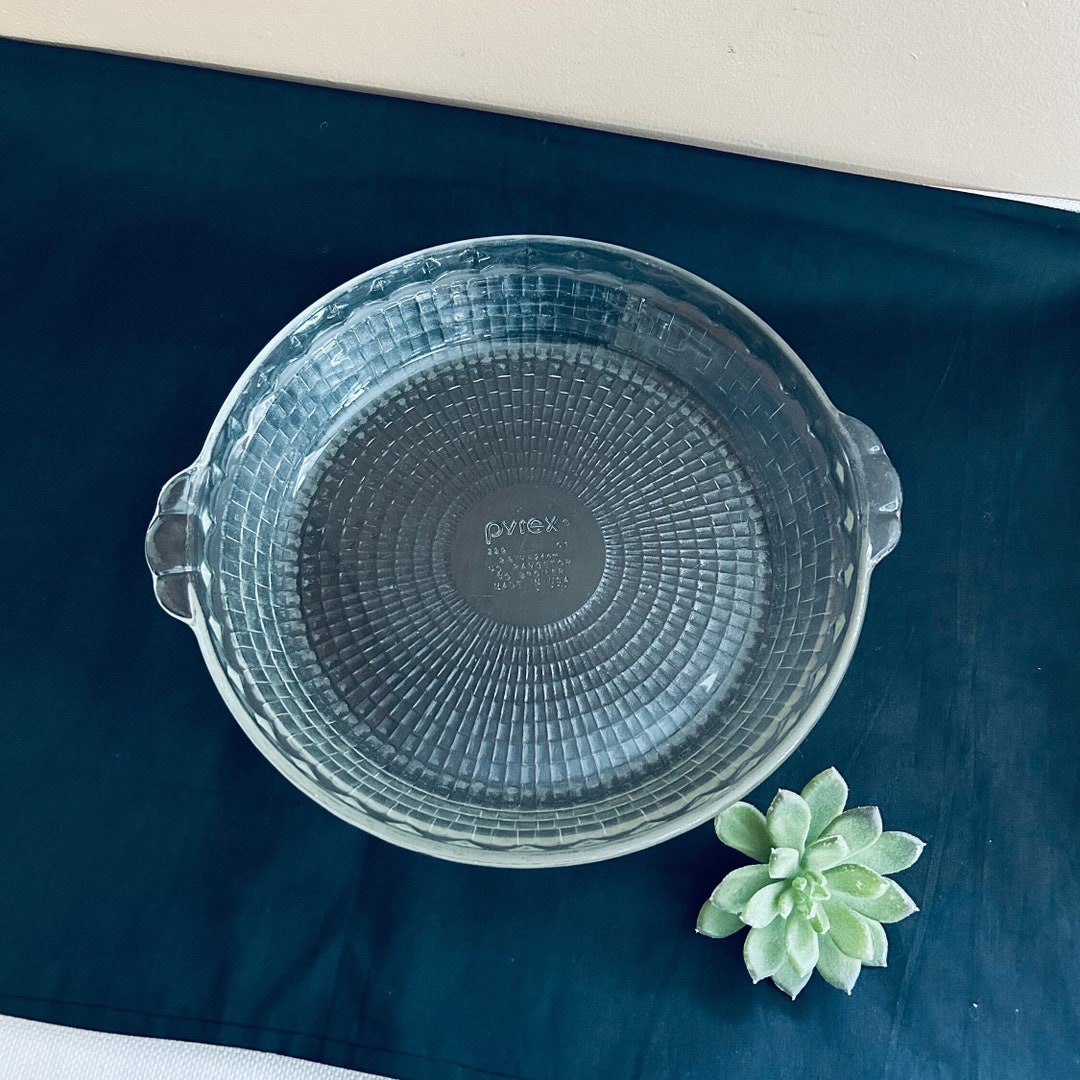 Vintage Pyrex Pie Plate, Clear Glass Basketweave 9.5 Inch Pie Pan, Deep ...