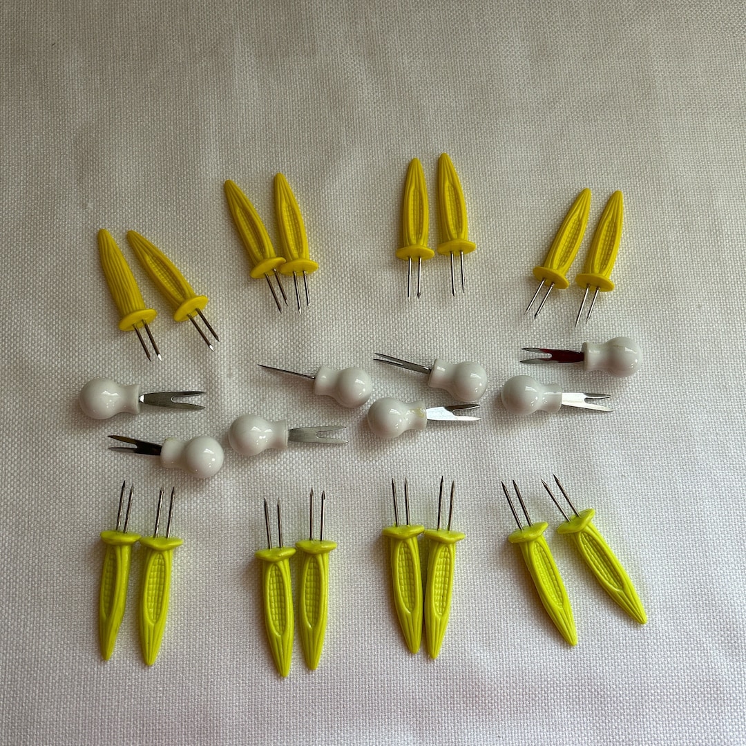 Vintage Corn Holder Lot, 24 Corn on the Cob Picks, Yellow Skewers ...