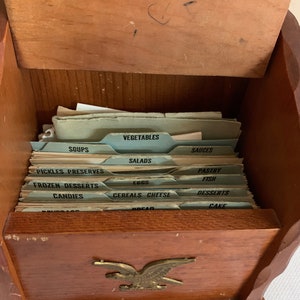 Vintage Wood Recipe Box With Hand Written Recipe Cards - Etsy