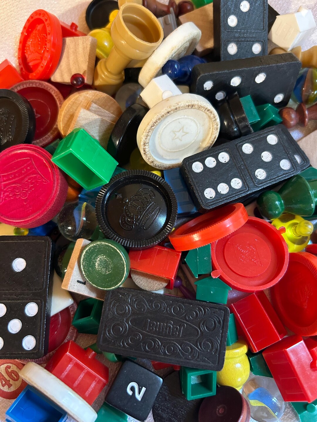 Bulk Board Game Parts, Game Marker Lot & Token Pieces for Crafts and ...